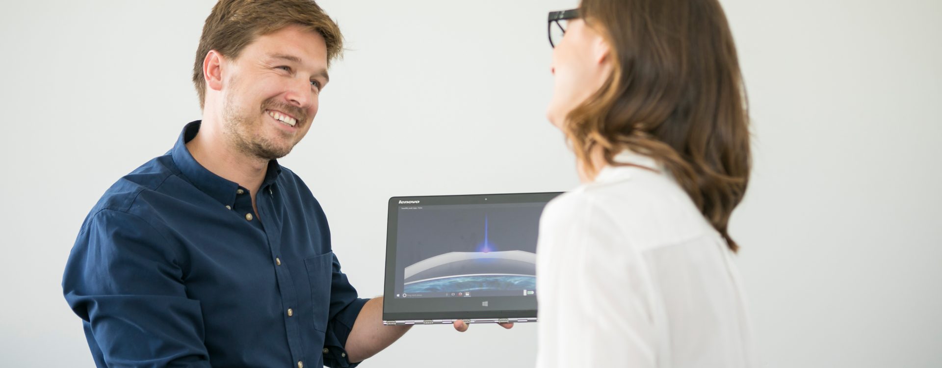 Lasertherapie bei Netzhautdefekten - Augenzentrum NH ...